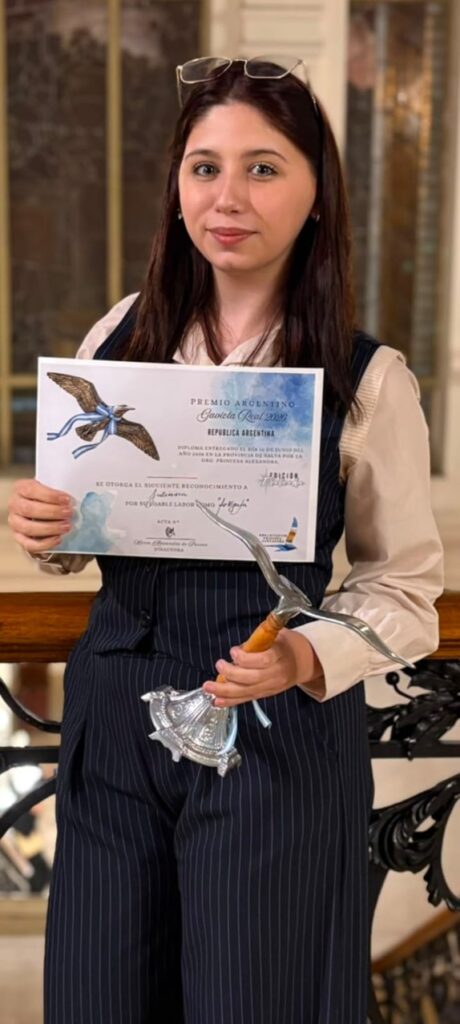 Giuliana Donatella Bisceglia recibió por segunda vez el Premio “Gaviota ...